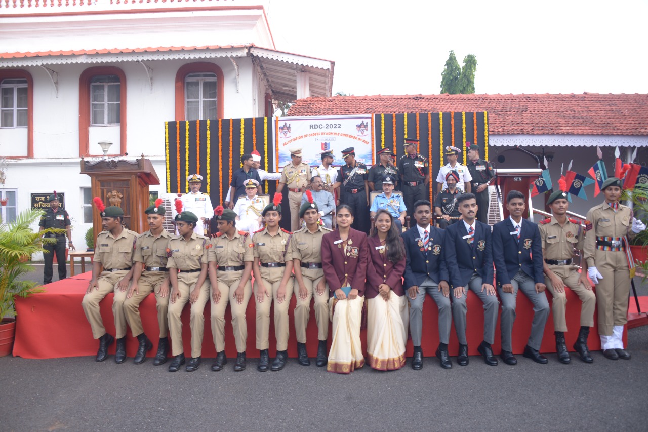 GOVERNOR FELICITATES NCC CADETS OF GOA & KARNATAKA – Department of ...